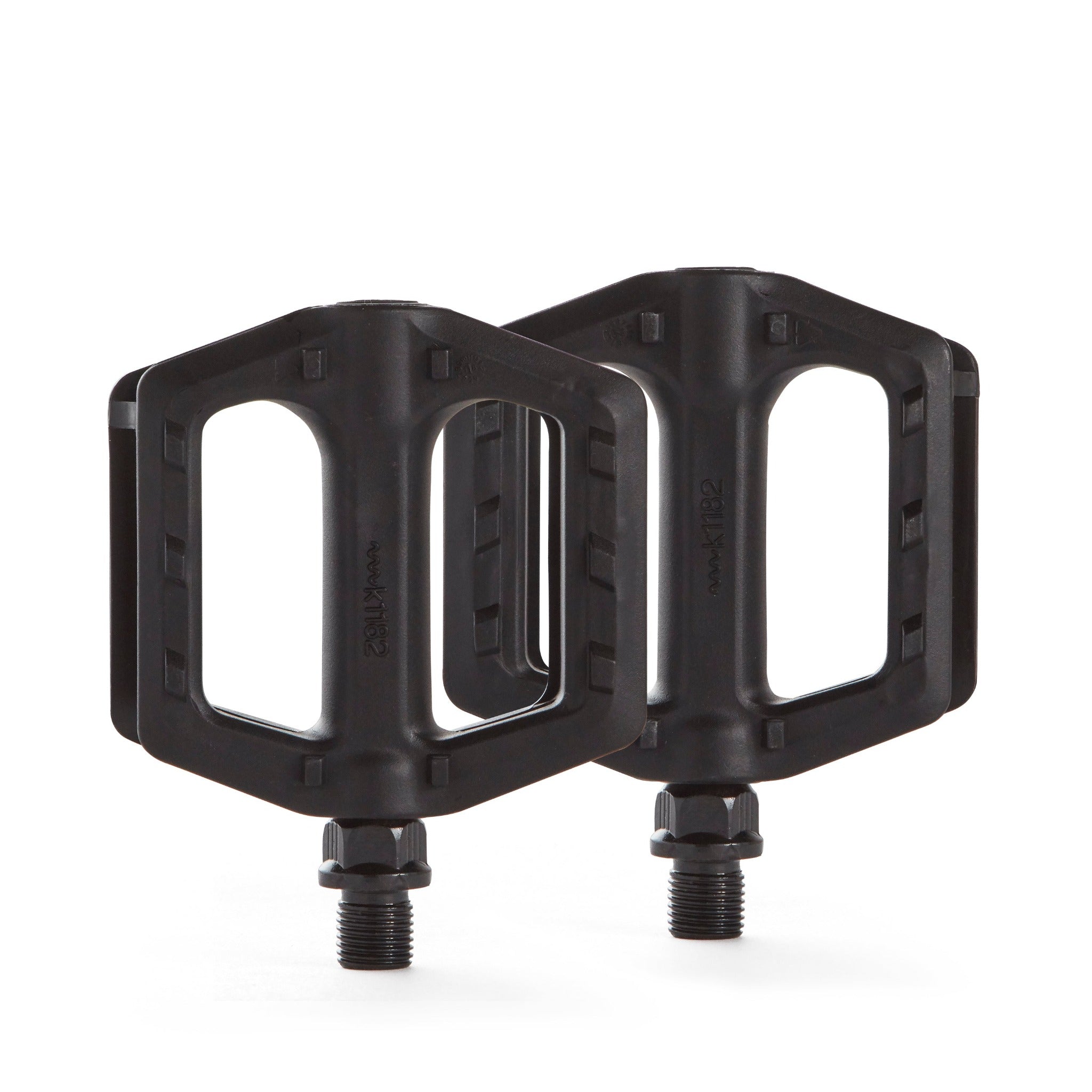 1/2" Youth Bicycle Pedals - Black – Iconic Bicycles